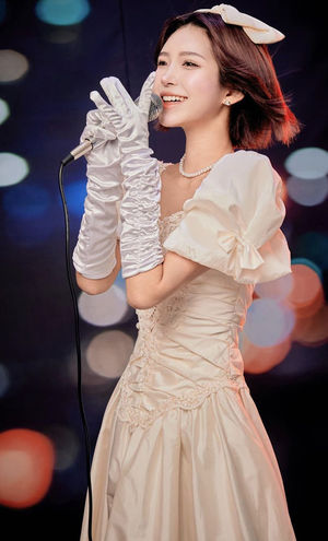 '-43kg' 최준희, 스크린 데뷔 or 웨딩 촬영 "무슨 컨셉이게" - OSEN