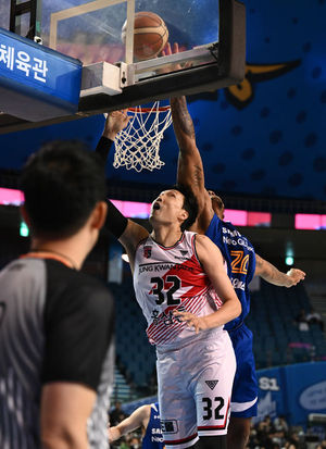 [사진]이종현, '이건 파울이야' - OSEN