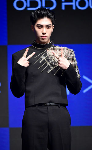 [사진]NTX 윤혁, '짙은 눈빛' - OSEN