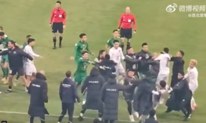 ‘대륙이 또 대륙했네?’ 중국선수, 태국선수 집단 가격해 패싸움 번져…AFC “징계하겠다” - OSEN