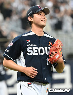 “우리 기준 벗어나면 어려울 수도” 홍건희 FA 협상 장기전 조짐? 78억 쓴 두산 신중해졌다 - OSEN