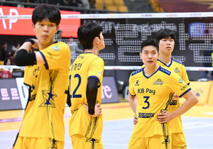 [사진]KB손해보험,'3연패 늪' - OSEN