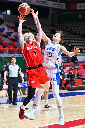 [사진] 안혜지, 내가 잡을거야! - OSEN