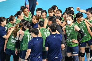 [사진] GS 칼텍스 선수들, 승리는 우리것 - OSEN