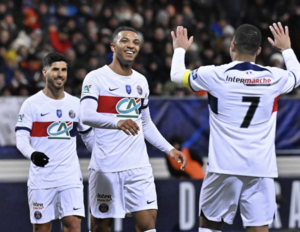 이강인이 자리를 비운 사이, PSG '음바페 해트트릭'으로 6부리그 팀 9-0 대파 - OSEN