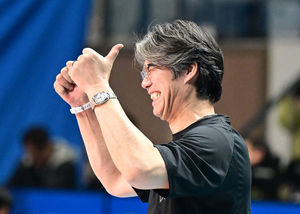 [사진]오기노 마시지 감독, 'OK금융그룹 4연승' - OSEN