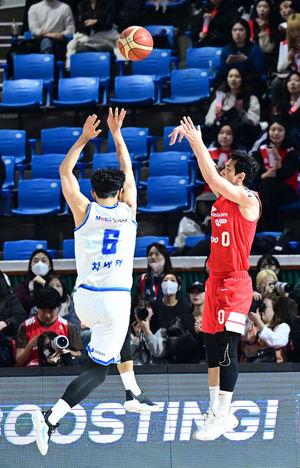 [사진]SK 양우섭, '거침없는 3점슛' - OSEN