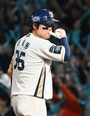 FA 찬바람 맞고 헐값 계약했지만…1년 만에 억대 연봉 회복, 명예 회복이란 이런 것 - OSEN