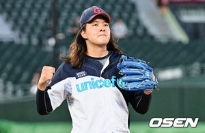 ‘통산 107SV’ 롯데 장발 마무리, 연봉 90.8% 인상→5억에 도장 쾅…제2의 이정후 183.3% 인상 [공식발표] - OSEN