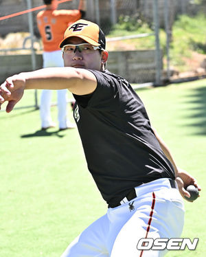 “처음 한계 느꼈다” 160km 던지고도 방황했지만…더 이상 시련 없다, 셋업맨 오디션 참가 확정 [오!쎈 멜버른] - OSEN