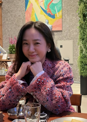 '1300억원 재력가♥' 박주미, 50대 맞아? 20대 기죽이는 미모 - OSEN