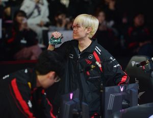 [LCK] T1 파죽의 6연승, 시즌 첫 선두 등극…DK 4연패 ‘수렁’ (종합) - OSEN