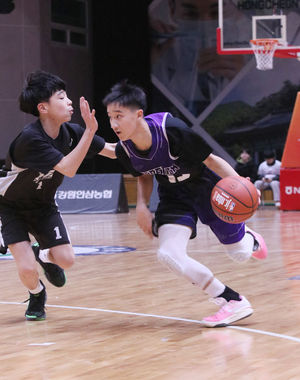 ‘U12 최강자는 대만’ 피닉스, 토모농구교실 꺾고 아시안 유소년농구 슈퍼컵 우승 - OSEN