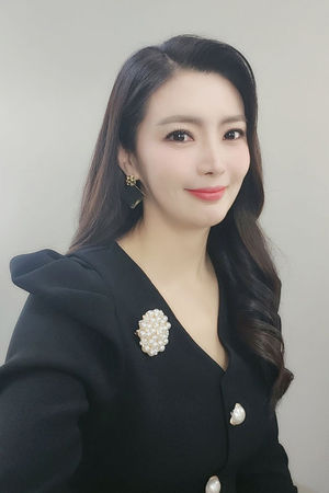 최예진, 오늘(19일) '가요무대' 출격..'댄서의 순정' 열창 - OSEN