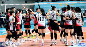 [사진]정관장, 'GS칼텍스 상대로 3-0 완승 기쁨' - OSEN