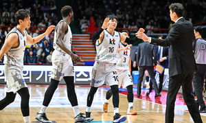 [사진] 문성곤, 우리 잘 하고 있어 - OSEN