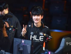 [LCK] 강호의 자격 입증한 ‘파괴 전차’…한화생명, T1 상대로 짜릿한 2-1 승리 - OSEN