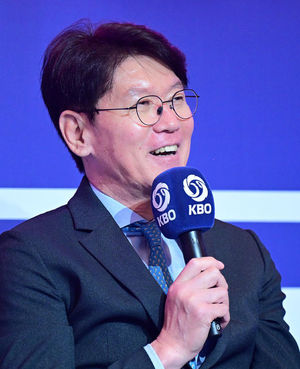 [사진]이강철 감독, 'LG는 반드시' - OSEN