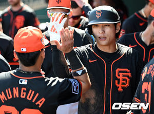 이정후, ML 유망주 톱100 3위 선정..."SF의 혁신적인 오프시즌의 첫 번째 도미노" 극찬 - OSEN