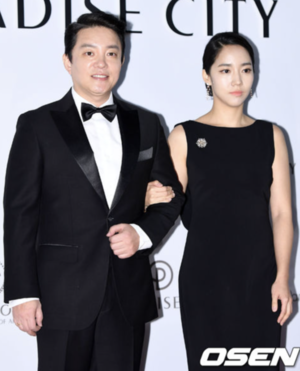 "모두 사실" 이윤진, 이범수에 반박..'이혼파장' 진흙탕 싸움ing (Oh!쎈 이슈) - OSEN