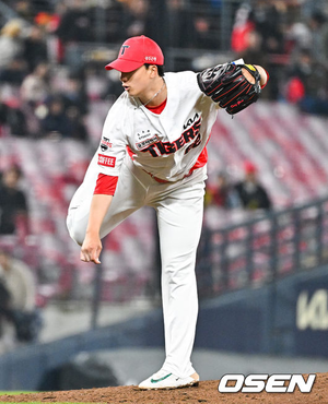 KIA 최강 선발진 맞아? QS 단 1개...ERA 0.61, 막강 필승조로 웃는다 - OSEN