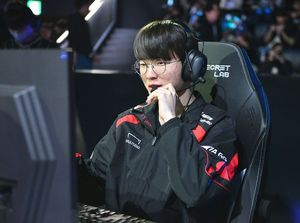 [e세상人] 데뷔 11년…열정의 무게 잊지 않은 LOL 황제 ‘페이커’ - OSEN