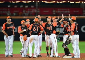 [사진]CPBL 퉁이 라이온스, '개막 4연승 질주' - OSEN