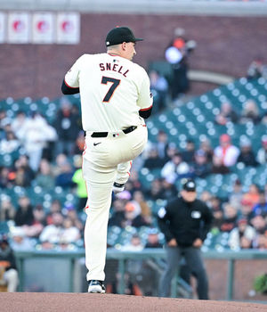 [사진]SF 데뷔전 갖는 블레이크 스넬 - OSEN