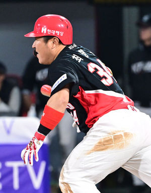 KIA 최형우, 역대 2번째 개인 통산 4000루타 눈앞 - OSEN