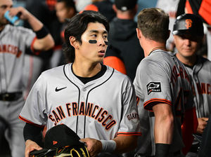 '6G 연속안타→2호 도루→호수비' 이정후 활약했지만 ...SF 사이영 에이스 7실점 침몰 완패 [SF 리뷰] - OSEN