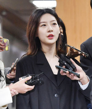 “XX 힘든데 그만 좀”..‘음주운전’ 김새론, 복귀 무산에 또 SNS 빛삭 [Oh!쎈 이슈] - OSEN