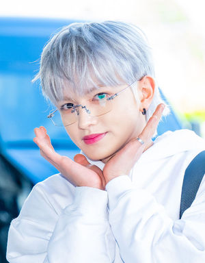 [사진]BAE173 빛,'빛나는 외모' - OSEN