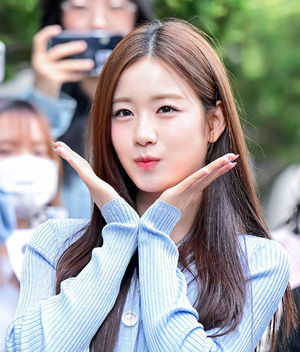 [사진]우아 우연, '수줍은 꽃' - OSEN