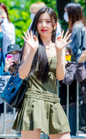 [사진]비웨이브 고운,'사랑스러운 출근길 인사' - OSEN