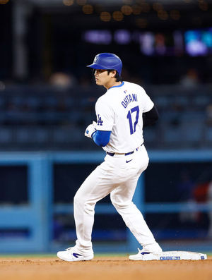"믿을 수가 없어" 오타니의 173.2km 총알타구→3G 연속 홈런...日매체 "도루도 팀내 톱" - OSEN