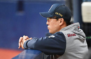 “0.45cm 오차, 큰 것 아닙니까?” KBO 해명에도 사령탑은 갸우뚱, 잠실구장 ABS 미스터리 - OSEN