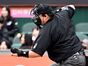 선수협, ABS 관련 KBO와 첫 소통 "ABS 도입 환영하지만, 현장과 소통 부족 아쉽고 서운해" - OSEN