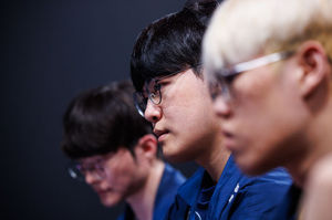 [MSI] '북미 맹주' TL의 반격...T1, TL에 말리면서 3세트 패배 '1-2' - OSEN