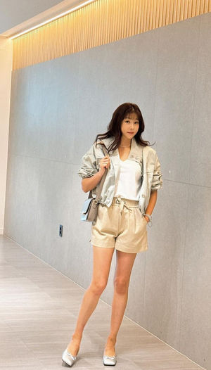 48세 현영, CEO에 국제학교 맘에 완벽 비율까지 다 가졌네 - OSEN