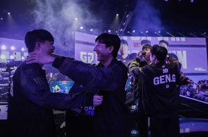 [마스터스 상하이] ‘이번에도 패승승’…젠지, 프나틱에 짜릿한 역전승 승자조 2R 진출 - OSEN