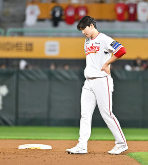 [사진]2G 9타수 무안타 박성한,'안 풀리네' - OSEN