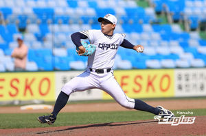 '103승 투수' 박명환 지도받는 대구고 152km 좌완 에이스, 1R 지명은 유력한데… - OSEN