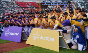 "올스타 휴식기 너무 짧다", "ABS 하이존 낮추자" 10구단 감독들 한목소리 낸다 - OSEN