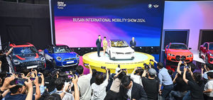 [사진] 2024 부산모빌리티쇼, BMW와 MINI 뉴M4와 올뉴 iX2를 포함 총 18가지의 모델 전시 - OSEN
