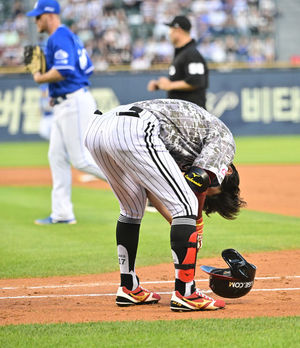 [사진]박해민, '안 풀리네' - OSEN