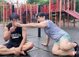 기안84X유태오, 뉴욕서 극적 상봉..맨해튼 한복판 버스킹→'오운완' 현장 (음악일주) - OSEN