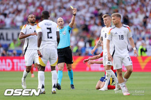 악명 높은 그 심판 편 들어준 UEFA, "스페인-독일, 무시알라 슈팅 PK 아냐" - OSEN