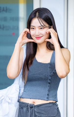 [사진]박주현,'배꼽 미인' - OSEN