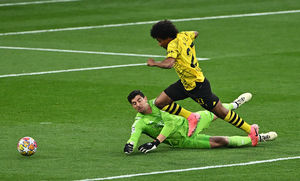 우사인 볼트보다 빠르다.. '슬롯 체제' 리버풀, 448억에 '여름 1호 영입' 노린다 - OSEN