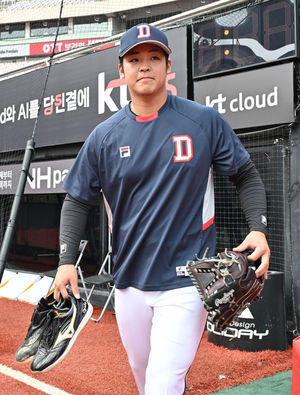 ‘이제는 두산맨’ 시라카와, NPB 도전 위해 두산 선택했다 “인간적으로 SSG는 만나고 싶지 않아” - OSEN